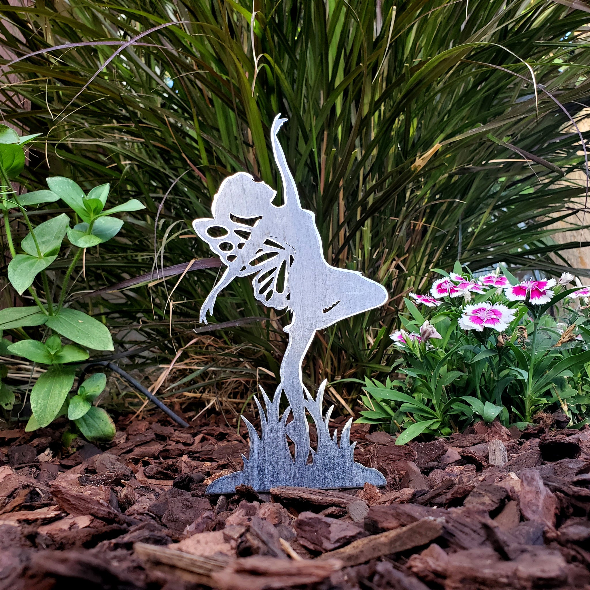 Metal Dancing Fairy Yard Stake Garden Decoration – Windy Willows